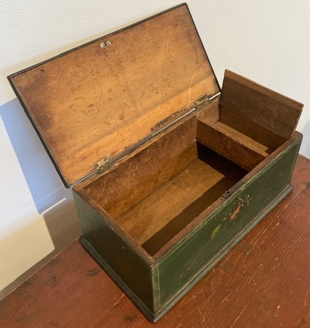 Sign of the Whale Antiques